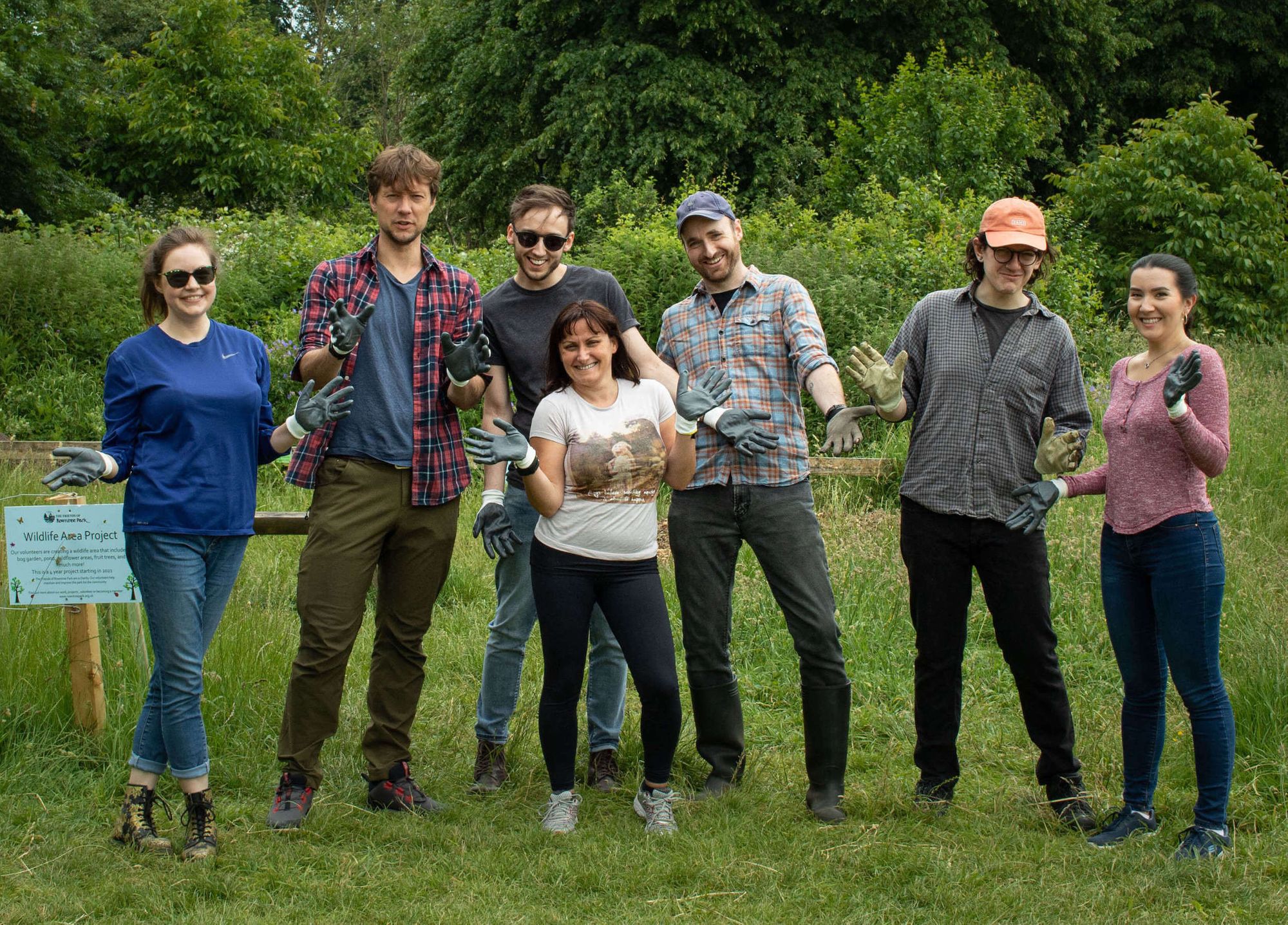 16 outdoor team-building activities for businesses